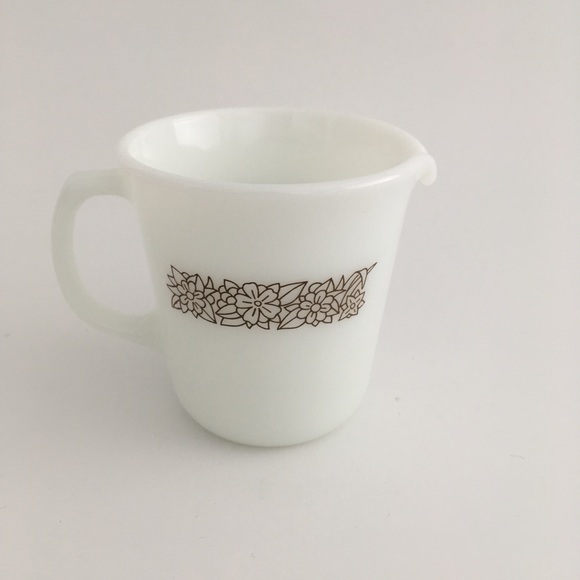 Pyrex | Kitchen | Vintage Pyrex Milk Glass Creamer Cup | Poshmark